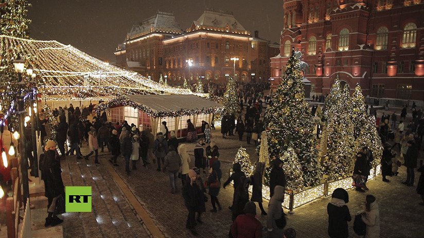 Video: La magia de Moscú 'vestida' de Navidad con miles de luces - RT