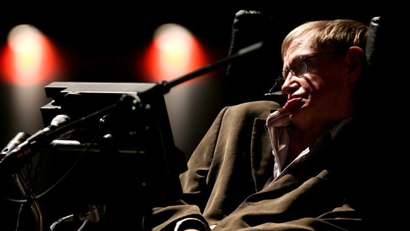 Suspenden a la exenfermera de Stephen Hawking por cuidar mal al ...