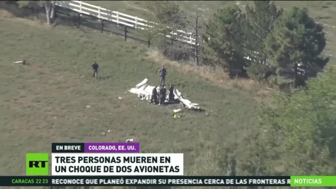 Tres personas mueren en un choque de dos avionetas en EE.UU. - RT