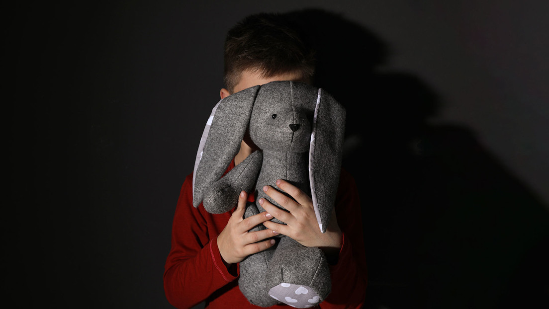 Cómo imágenes creadas por IA empeoran el abuso sexual infantil - RT