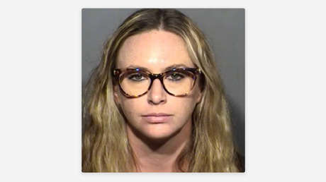 Acusan en EE.UU. a una maestra de mantener relaciones sexuales con una ...