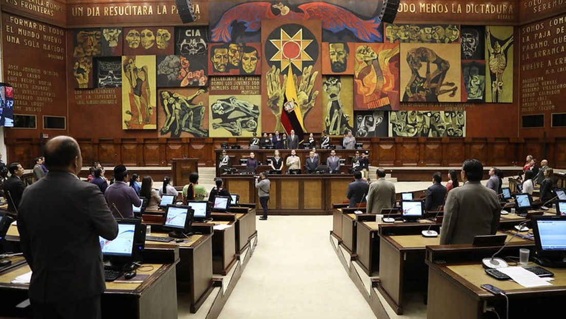 Parlamento de Ecuador arranca último debate sobre el incremento del IVA ...