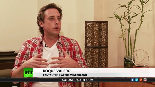 Entrevista con Roque Valero, cantautor y actor venezolano- Videos de RT