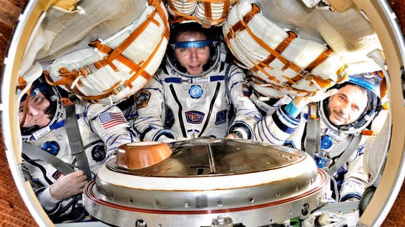 ISS crew returns to Earth after nearly year in space — RT World News