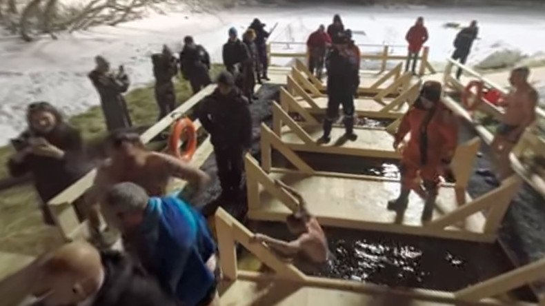 Freezing Waters: Russians take icy dip on Epiphany (360 Video) — RT
