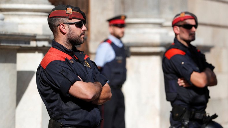 Catalan police chief resigns, urges officers to ‘stay loyal’ to Madrid ...