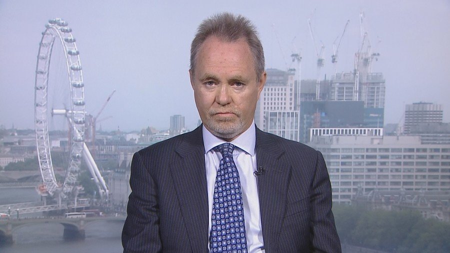 Theresa May is weak prime minister – Lord Peter Truscott — RT SophieCo