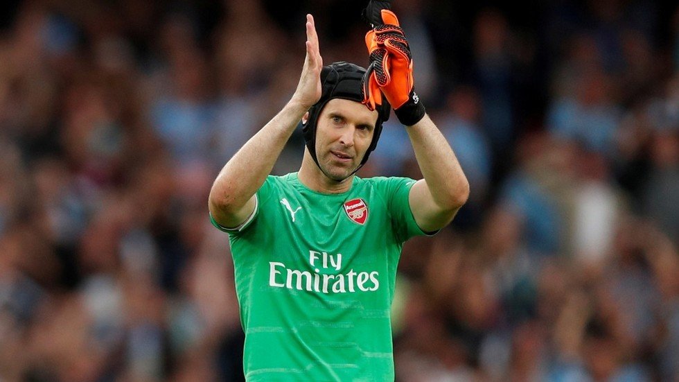 ‘Fantastic career’: Football world reacts to Petr Cech's announcement ...