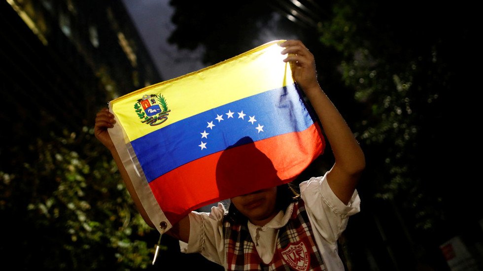 Twitter takes down hundreds of accounts linked to Venezuela amid US ...