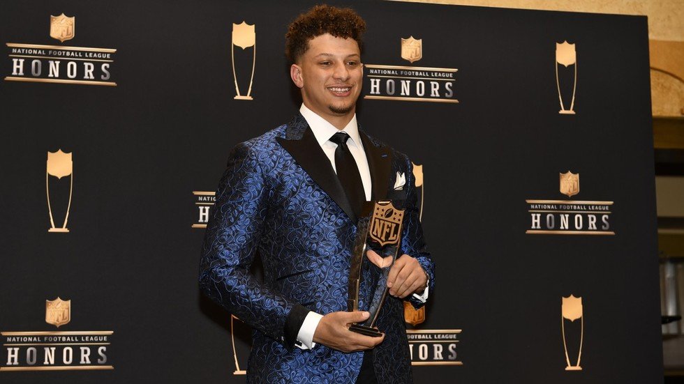 Chiefs quarterback Patrick Mahomes, 23, becomes youngest NFL MVP since ...