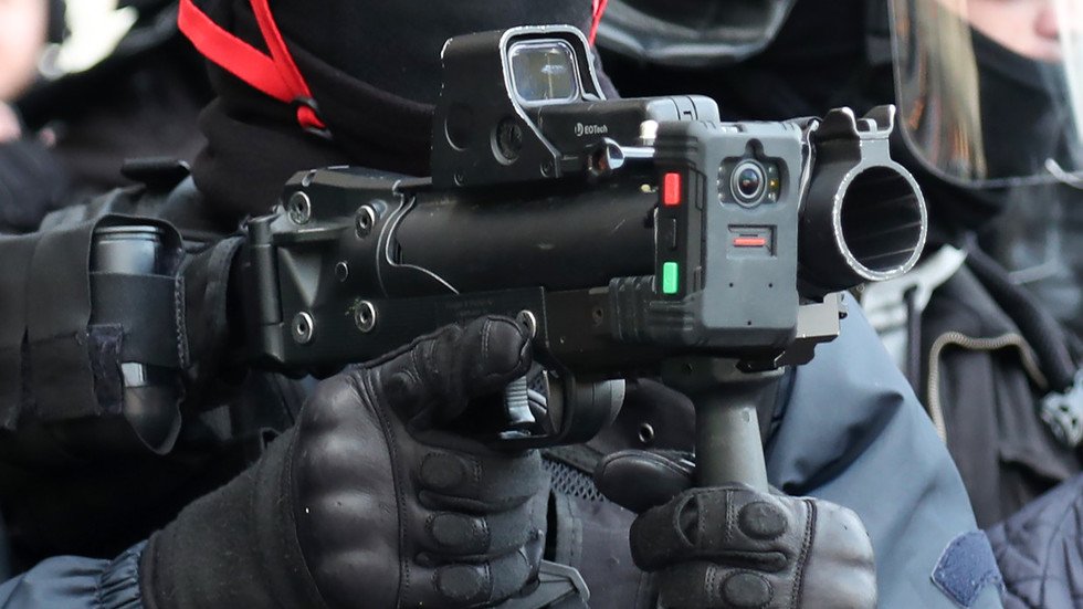 'Hits like Tyson': 'Flash-Ball' guns became symbol of police brutality ...