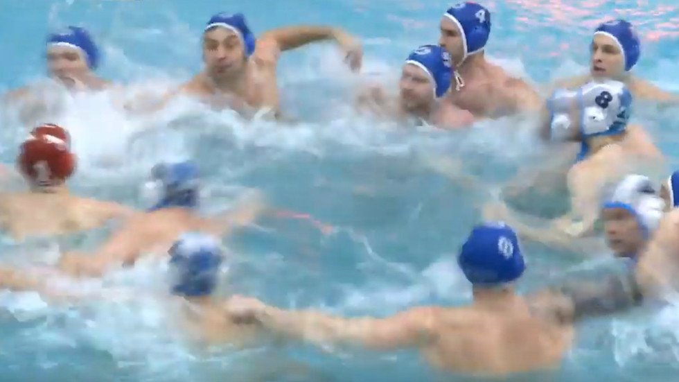 Polo pool punch-up! Mass brawl halts Russian water polo match (VIDEO ...