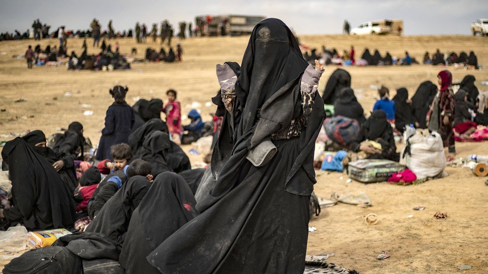 Irish soldier turned ‘ISIS bride’ says she wants to return home — RT ...