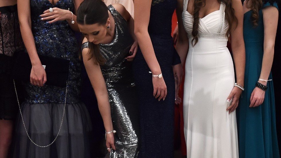 ‘If I was black I’d be picking cotton’: Student’s prom proposal gets ...