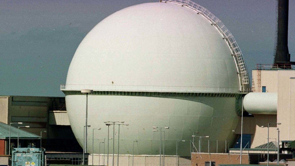 Radioactive contamination triggers evacuation at shuttered nuclear site ...