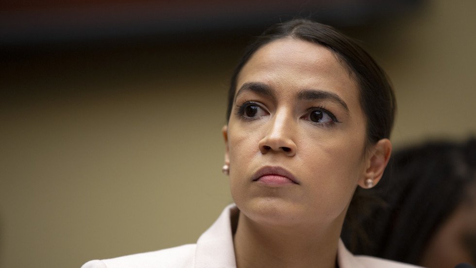 Border agents branded AOC a ‘hoe,’ shared explicit images, in secret ...
