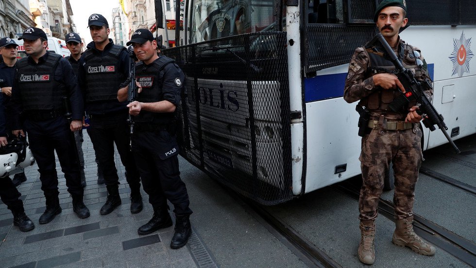Turkey seeks arrest of 122 people in raids over alleged coup links — RT ...