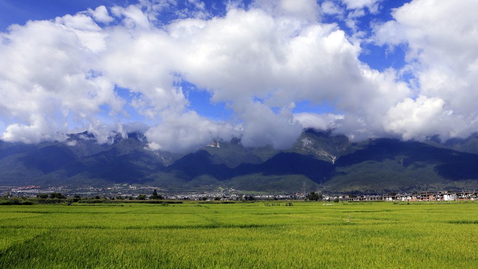 China irrigates largest land mass in the world, an area larger than ...