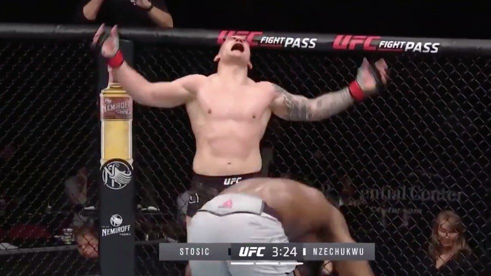 That painful winning feeling: Fighter survives THREE groin kicks to win ...