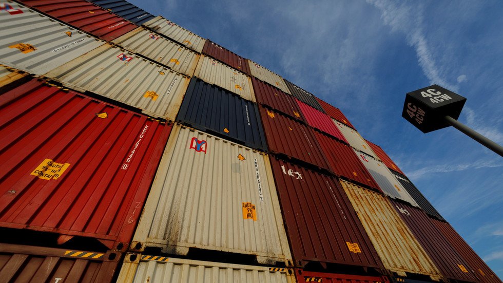 Britain’s housing crisis: Homeless kids forced to live in shipping ...