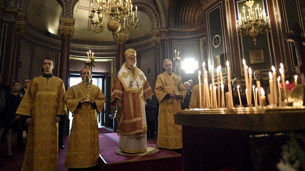 Orthodox schism: Priests in Western Europe reject Constantinople, side ...