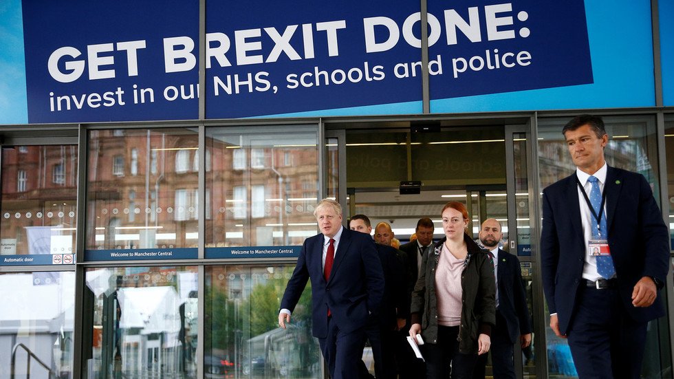 ‘No disposable cups’: BoJo’s coffee whipped off him by aide in ...