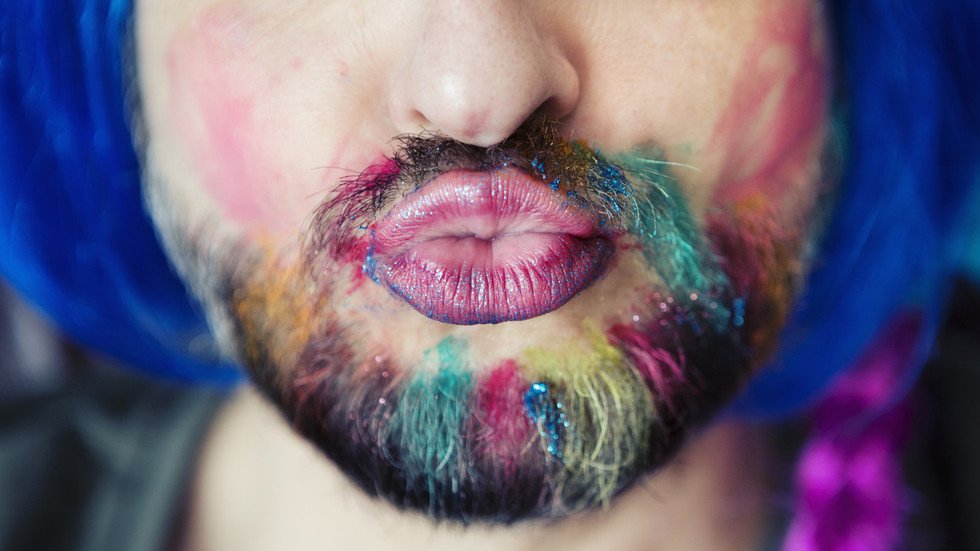 GQ magazine’s ‘new masculinity’ is men in make-up and dresses (VIDEO ...