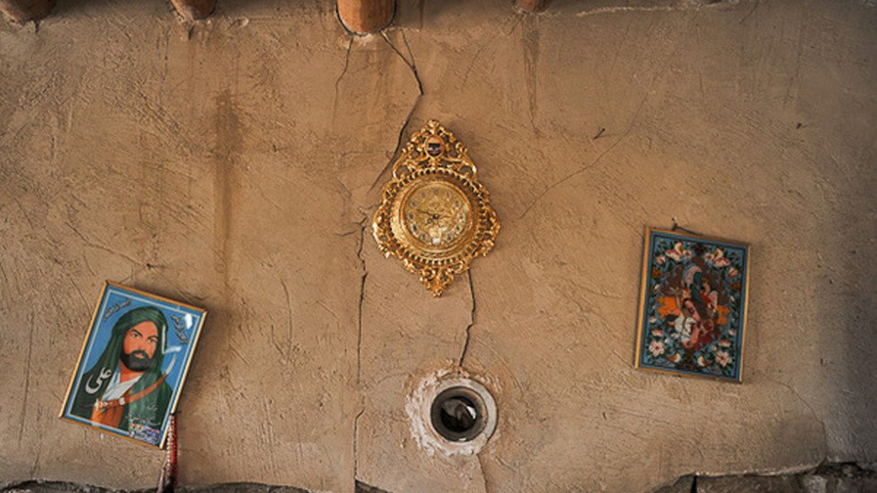 5 killed, scores injured after shallow 5.9-magnitude quake rocks Iran ...