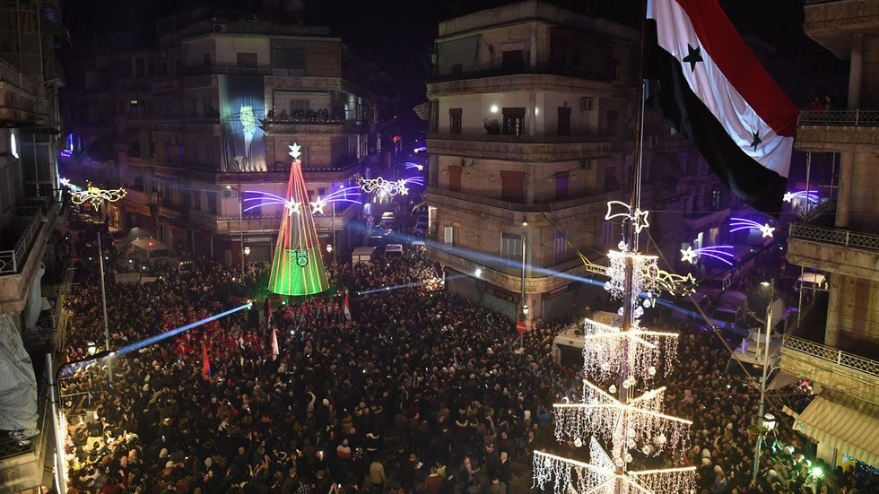 Fireworks instead of mortar shells: Syrian Christians flood the streets ...