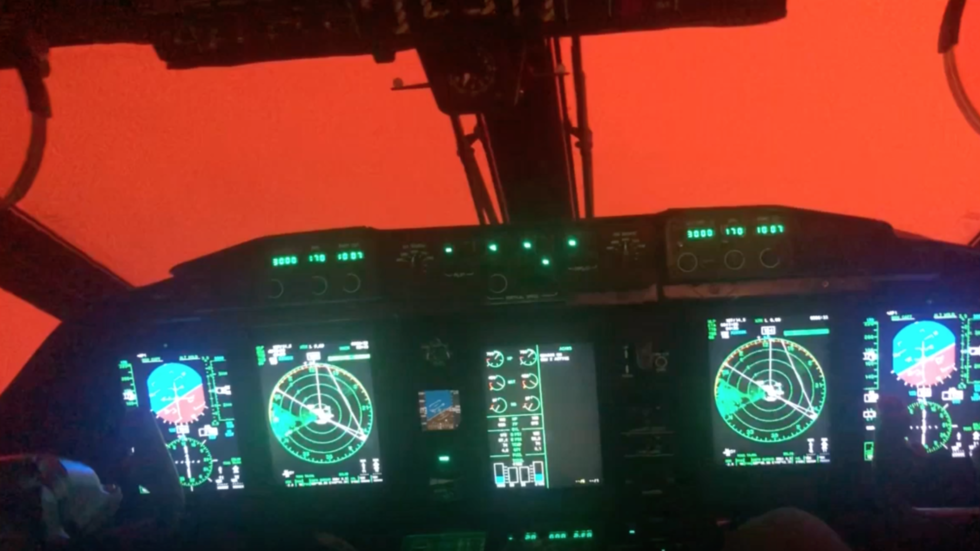 WATCH: Bushfires turn entire sky orange in eerie video from Aussie ...