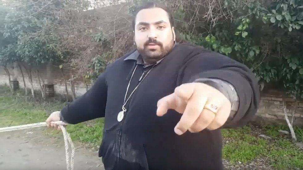 980-pound strongman nicknamed ‘Pakistani Hulk’ is looking for a ...