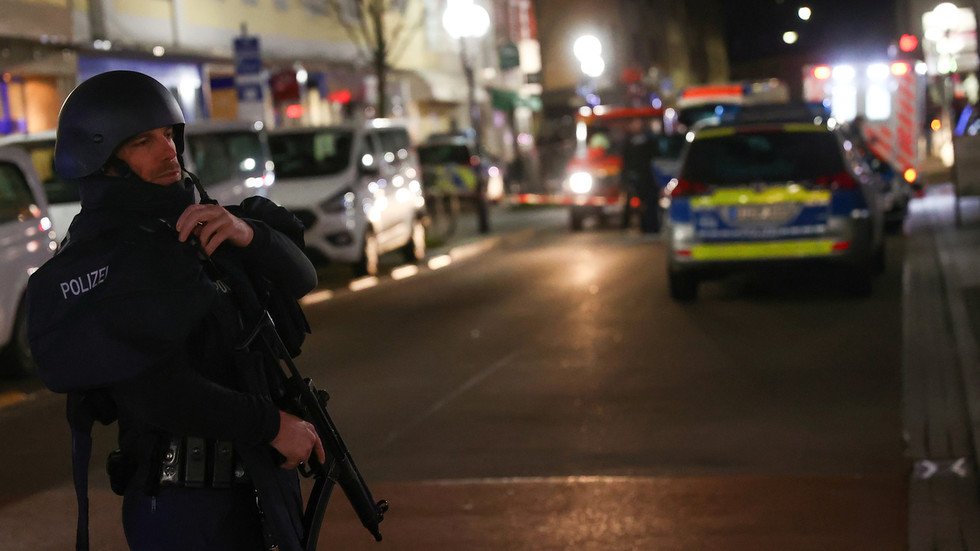 WATCH German police respond to mass shooting spree in Hanau (PHOTOS ...
