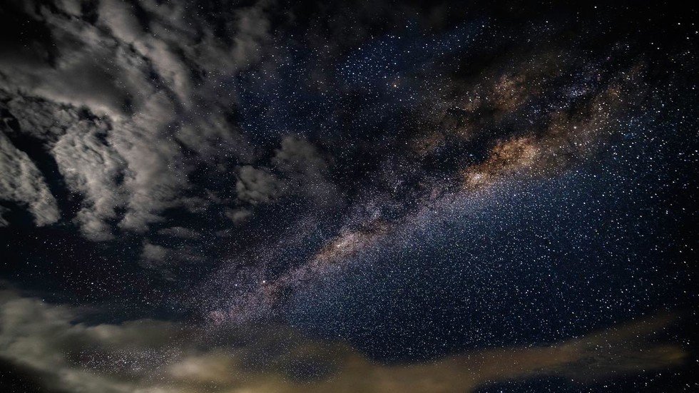 Planet 9 next? Hundreds of minor planets found beyond Neptune in OUR ...