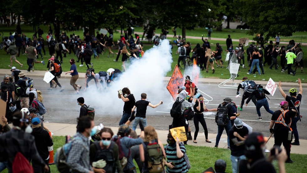 Tear gas & flash-bangs outside Colorado State Capitol as protesters ...