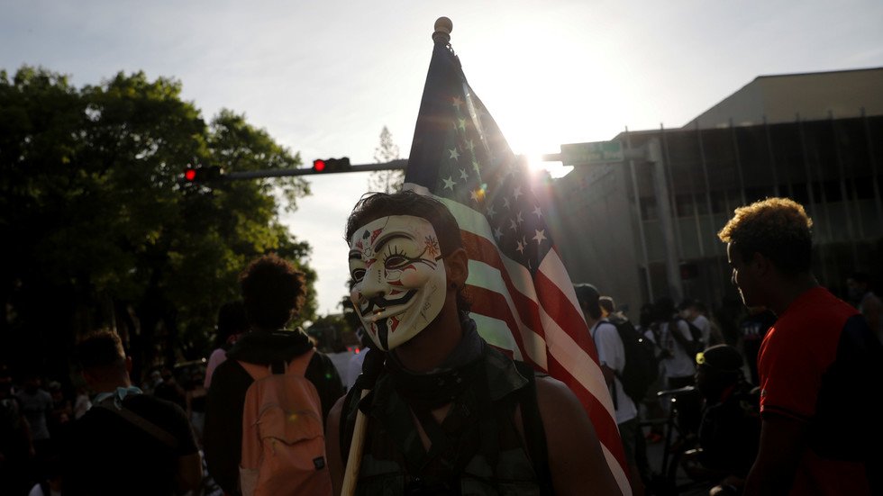 Anonymous is back & has 'declared war' on the US police. But does it ...