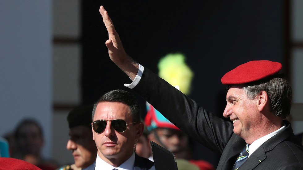 Court orders Bolsonaro to wear mask in public as Brazil prepares deal ...