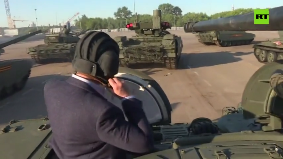 Inside Terminator: RT reporter rides Russia’s beast of an armored ...