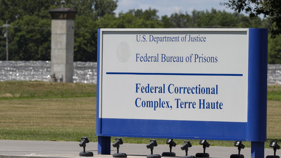 US carries out first federal execution for 17 years, after Supreme ...