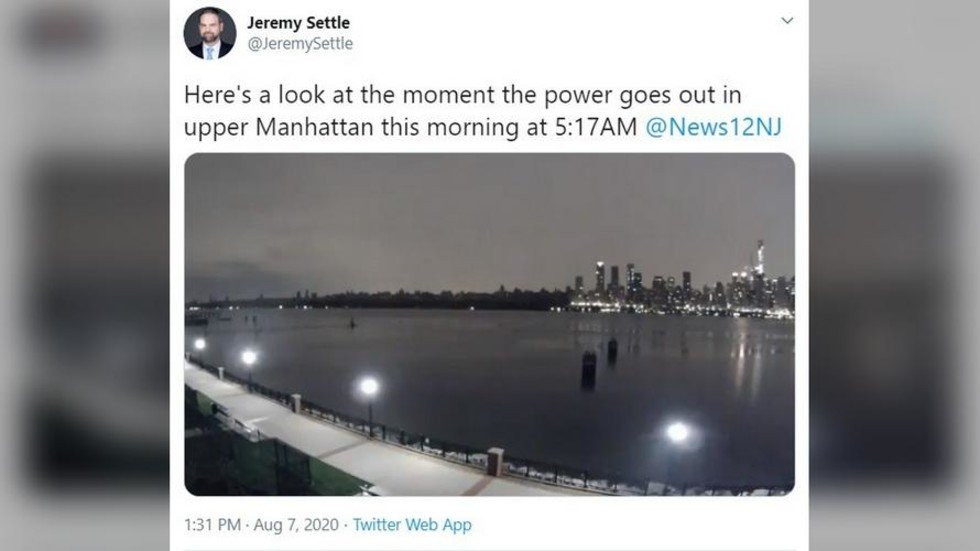 Manhattan suffers MASSIVE power outage, huge portions of NYC plunged ...
