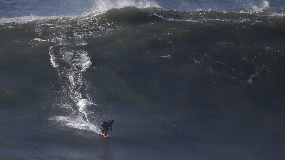 ‘It was terrifying’: Brazilian surfer Maya Gabeira conquers 73.5-ft ...