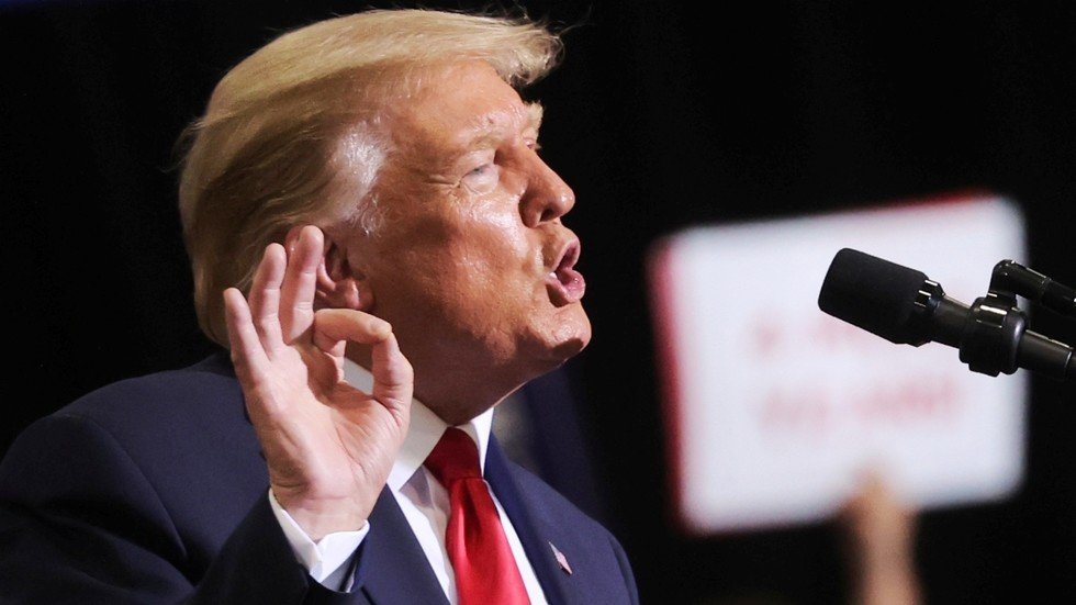 'It's right before the election but I'll be watching': Donald Trump ...