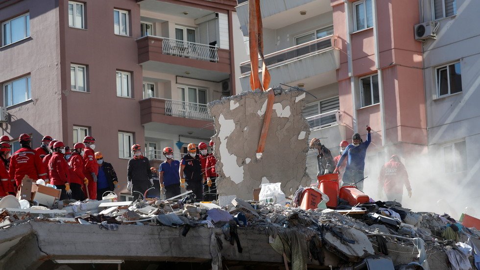 Turkey registers powerful 5.0 aftershock following deadly quake — RT ...