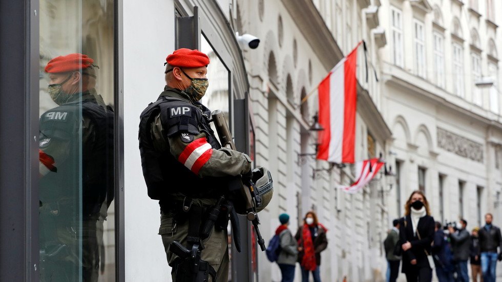 Vienna's anti-terrorism chief suspended after deadly attack in Austrian ...