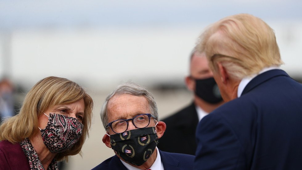 Ohio imposes curfew & Illinois moves to highest Covid-19 mitigation ...