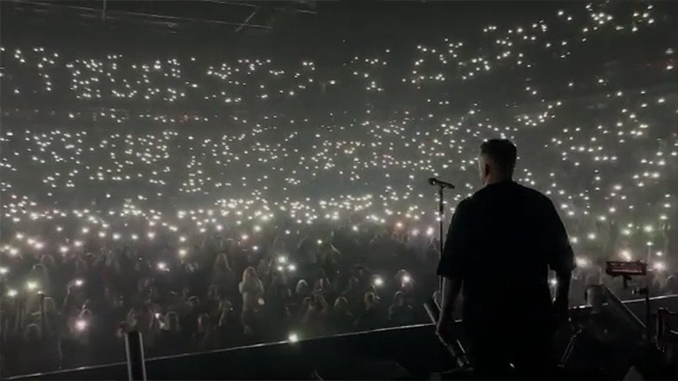 Russian rapper Basta denies wrongdoing after footage of packed concert ...