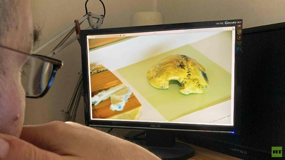 75 years after his suicide, piece of German Nazi-leader Adolf Hitler's ...