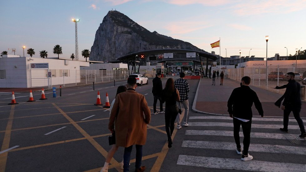 UK and Spain reach last-minute agreement on Gibraltar border, before ...