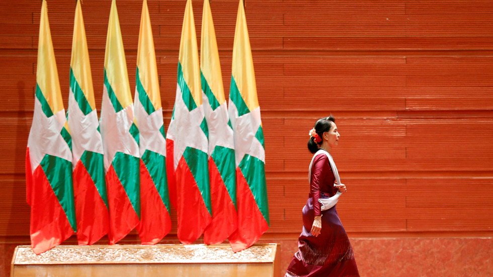 Myanmar state TV goes off air over ‘communication problems’, phone ...