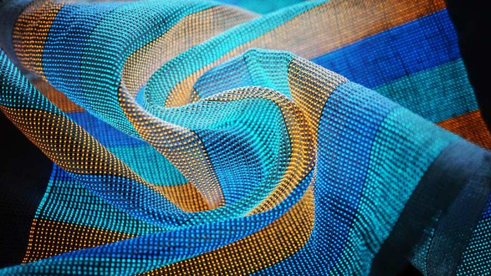 We ARE living in a material world! Scientists reveal hi-tech textiles ...