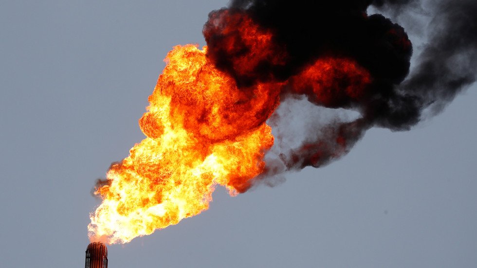 Fire at Kuwait’s largest oilfield is latest in series of blazes at oil ...